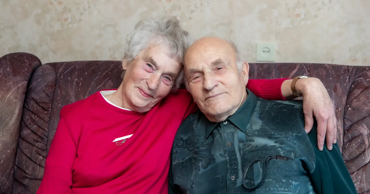 KAKSIKUD INGE JA ENDEL KIRS Elu viis mandrile tööle ja tõi ka koju tagasi