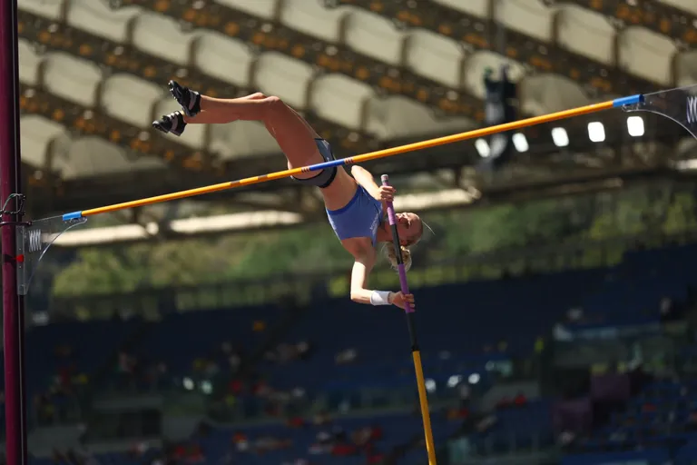 PM ROOMAS Rauasaag ja liivapaber lahendasid Mülla teibamure, kuid EM ...