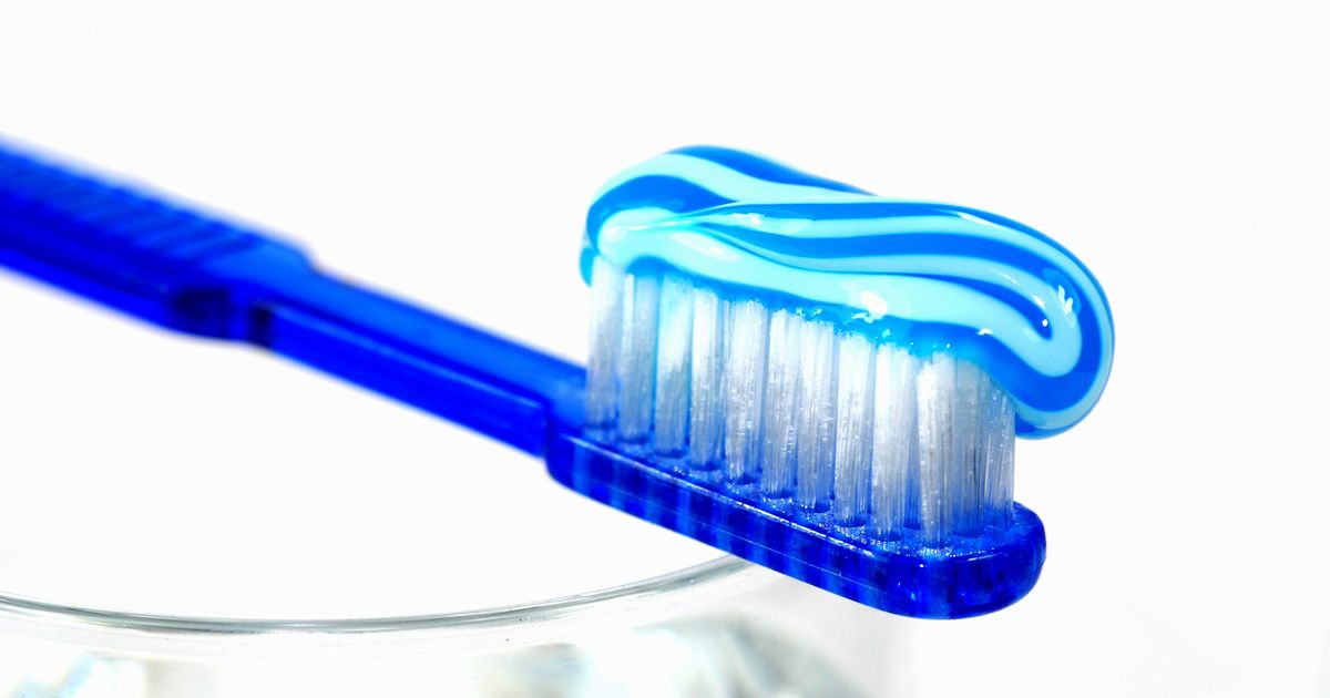 Põhjus, miks peaksid looduslikust hambapastast eemale hoidma