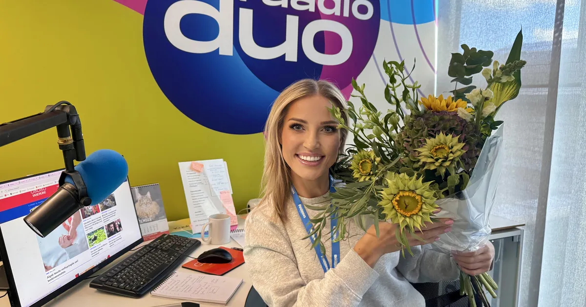 KUULA Katri Teller sai Raadio Duo otse-eetris kohtingukutse: tunned ...