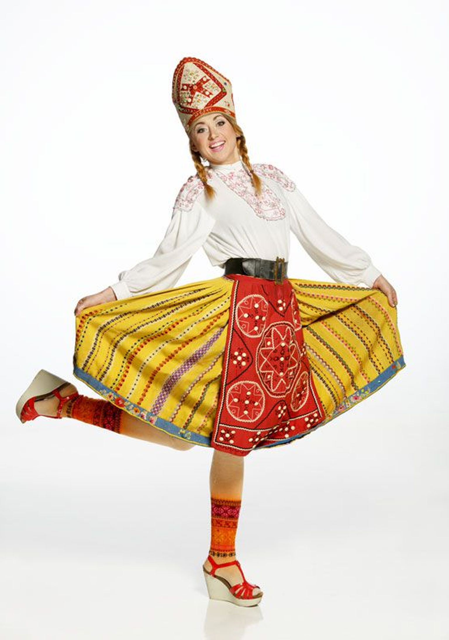 Vaata siit: Teele Viira hakkas Eesti asja ajama - Tele/kino - Elu24 ...