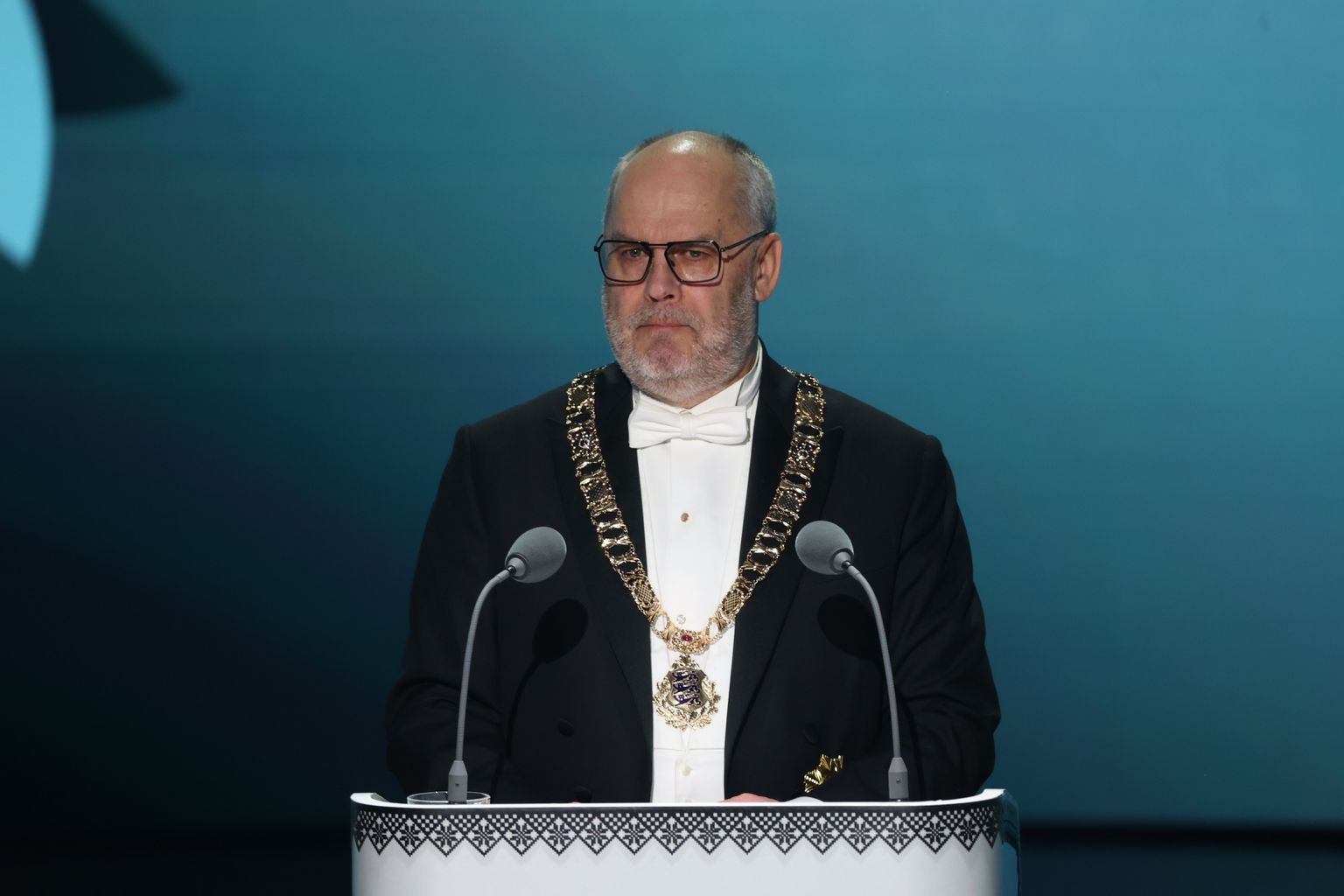 Президент Алар Карис отправился в Ида-Вирумаа - Ида-Виру - Rus.Postimees.ee