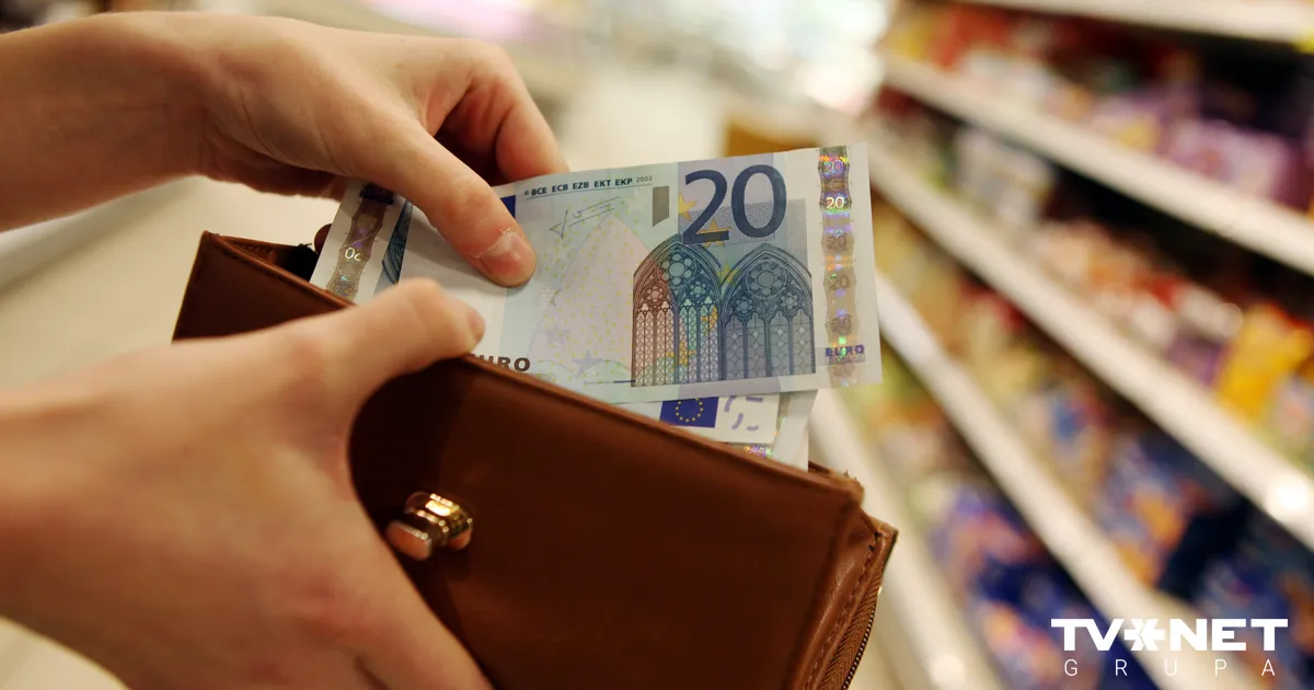 Latvijā ar likumu garantēs skaidras naudas pieejamību