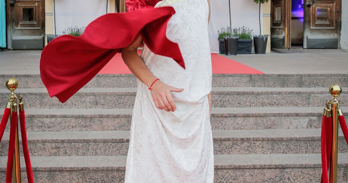 Pildid: Ženja Fokin müüb oma ülistiilset kodu, mille igast aknast ...