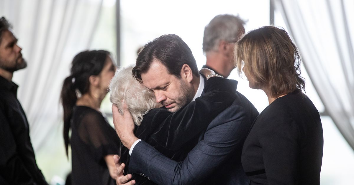 Galerii: Roman Baskin saadeti viimsele teele