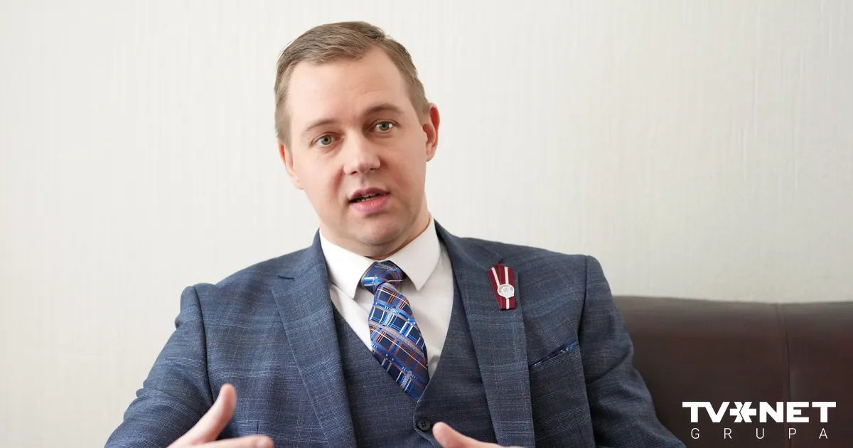 ZZS atvērta diskusijai par iespējamu atbildības sfēru maiņu ministrijās ...