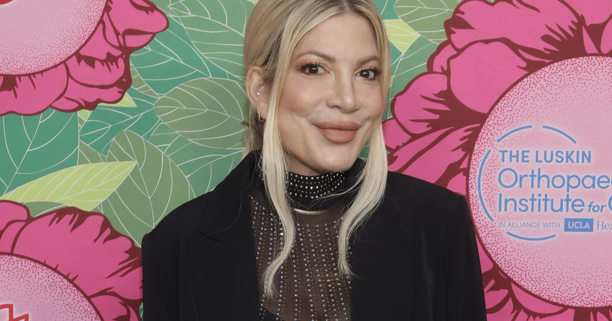 RAHAHÄDAD NII SUURED? «Beverly Hills, 90210» staar vahetas odava ...