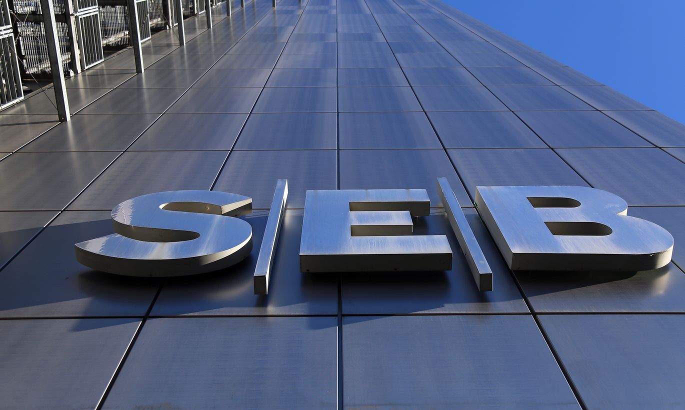 Atjaunota "SEB bankas" internetbankas un mobilās lietotnes darbība ...