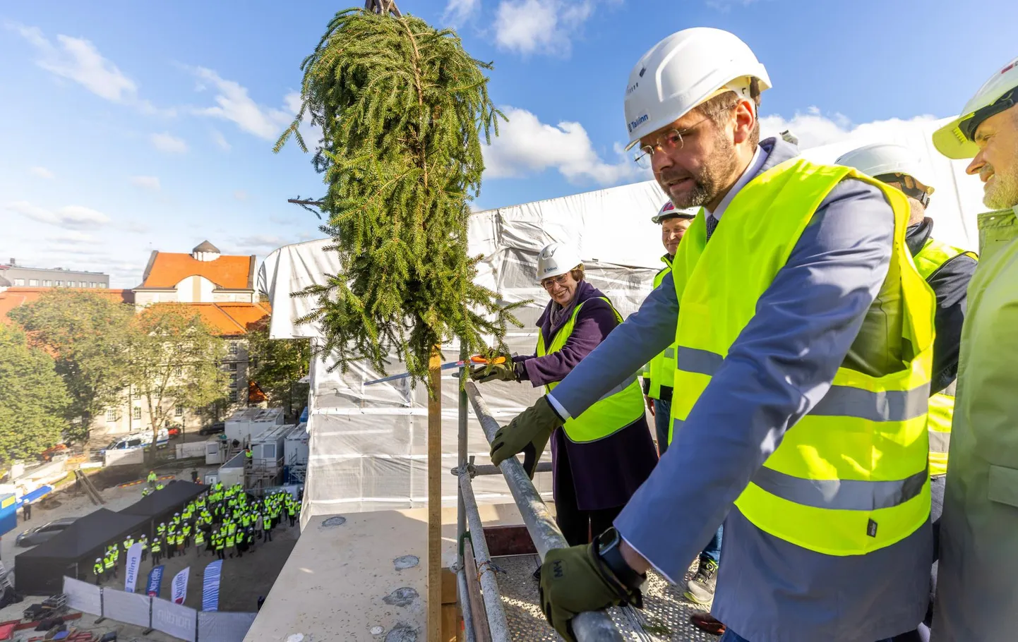 Tallinna Reaalkool pidas sarikapidu