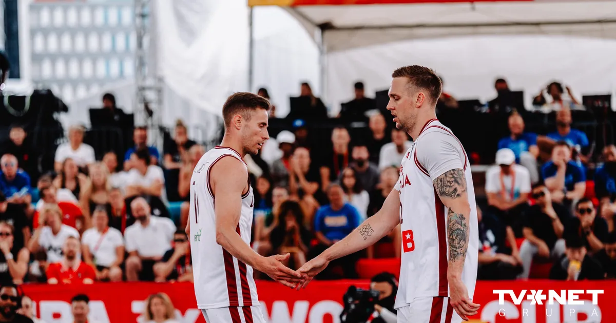FOTO Latvijas 3x3 basketbolisti pārspēj Eiropas čempionus un iekļūst ...