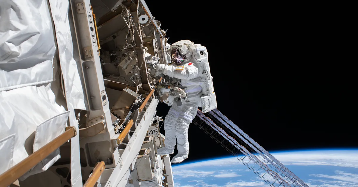 NEW SCIENTIST Maakoor võib tumeainest kubiseda