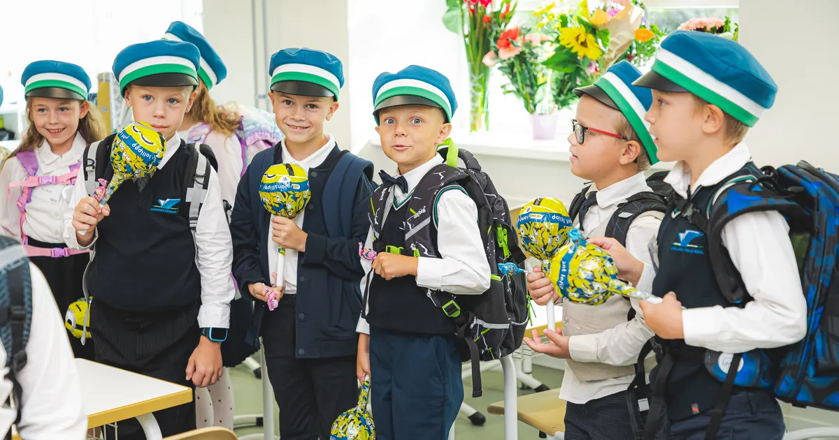 GALERII Tere, kool! Kuressaare Hariduse kooli 1. klasside aktus